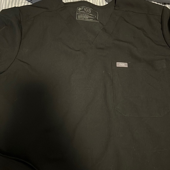 Figs | Shirts | Mens Figs Scrub Top Large | Poshmark